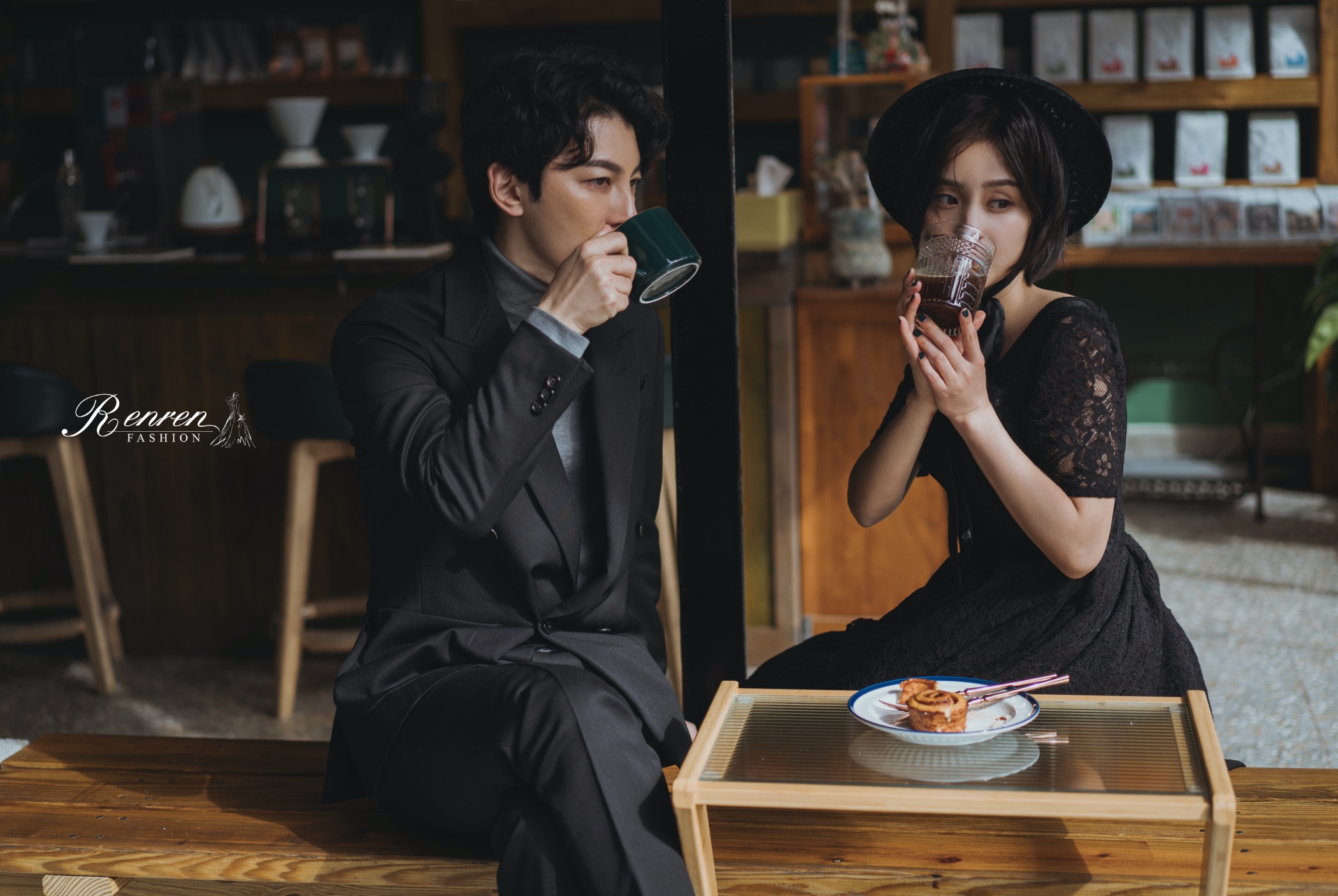 K K YANG — RenRen 冉冉婚紗攝影工作室